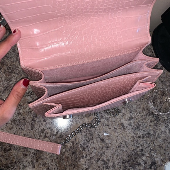 AKIRA | Bags | Akira Pink Crossbody Bag W Silver Chain Strap | Poshmark